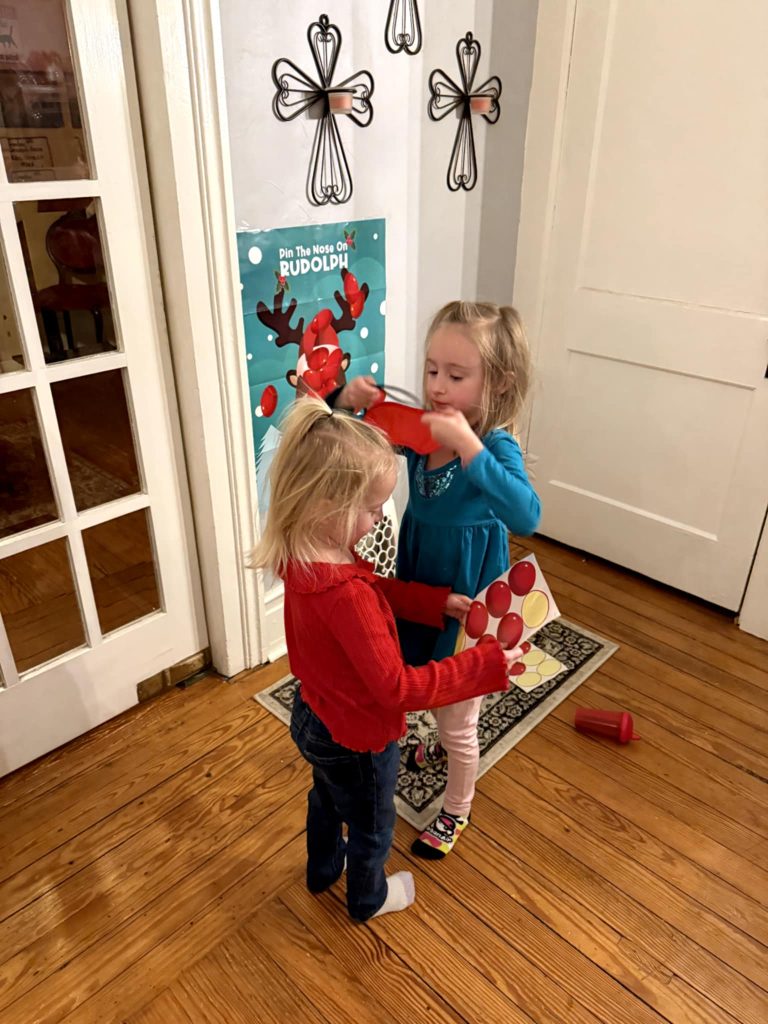 Pin the Nose on Rudolph! – booomcha.com