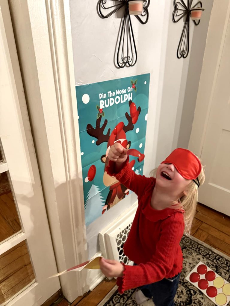Pin the Nose on Rudolph! – booomcha.com